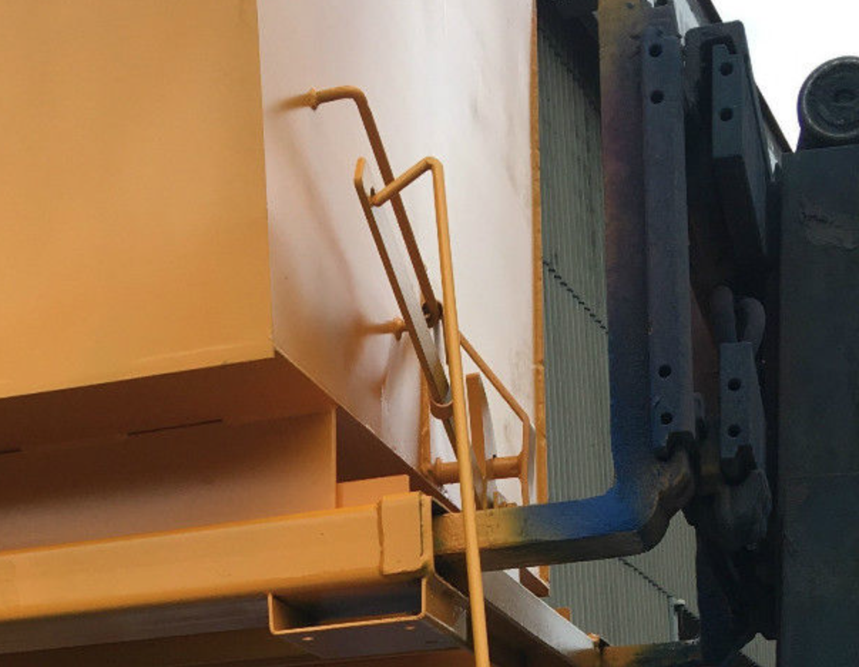 1.5m Release Handle | Tipping at Height | TippingSkips.co.uk
